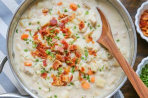 Creamy New England Clam Chowder - Savory Discovery